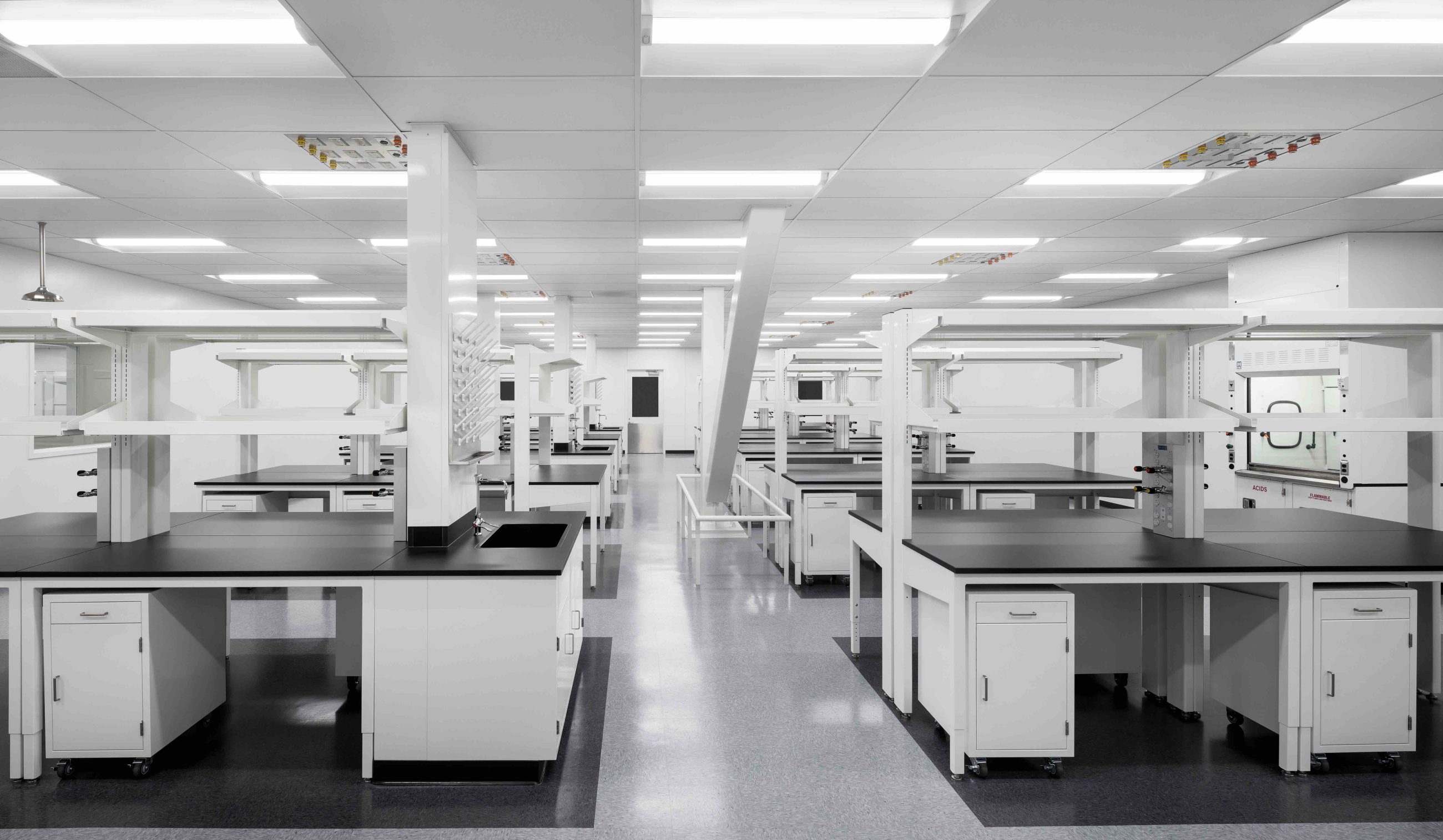 Atrium Labs | GCI General Contractors